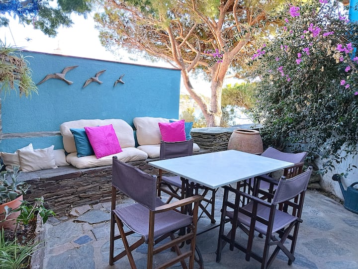 Precioso Apartamento Con Hermosas Vistas Al Mar - Cadaqués