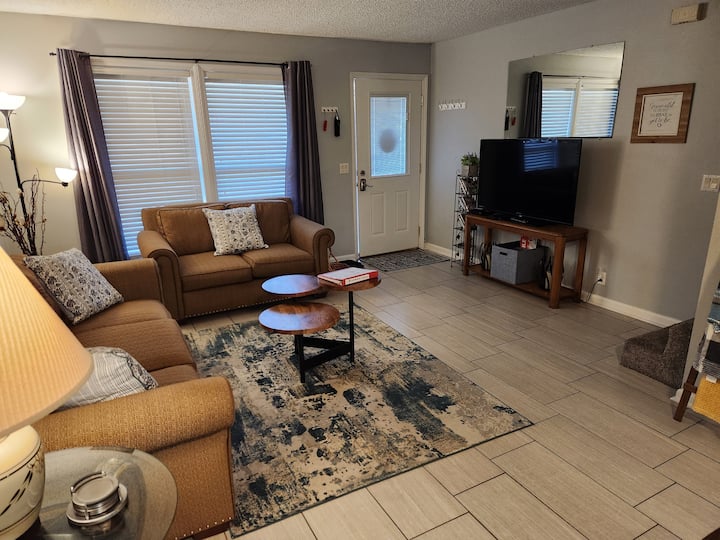 Cozy Newly Renovated 2br Townhome In Hs Village. - Hot Springs Village