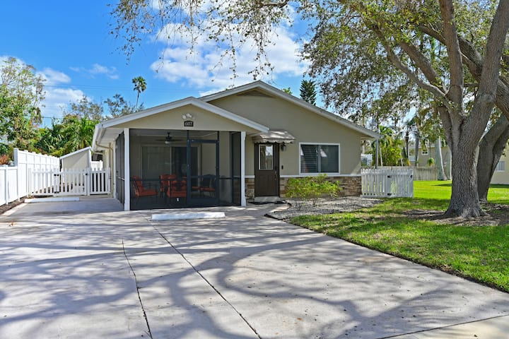 The Escape By The Bay - Heated Pool In Bradenton - Anna Maria Island, FL