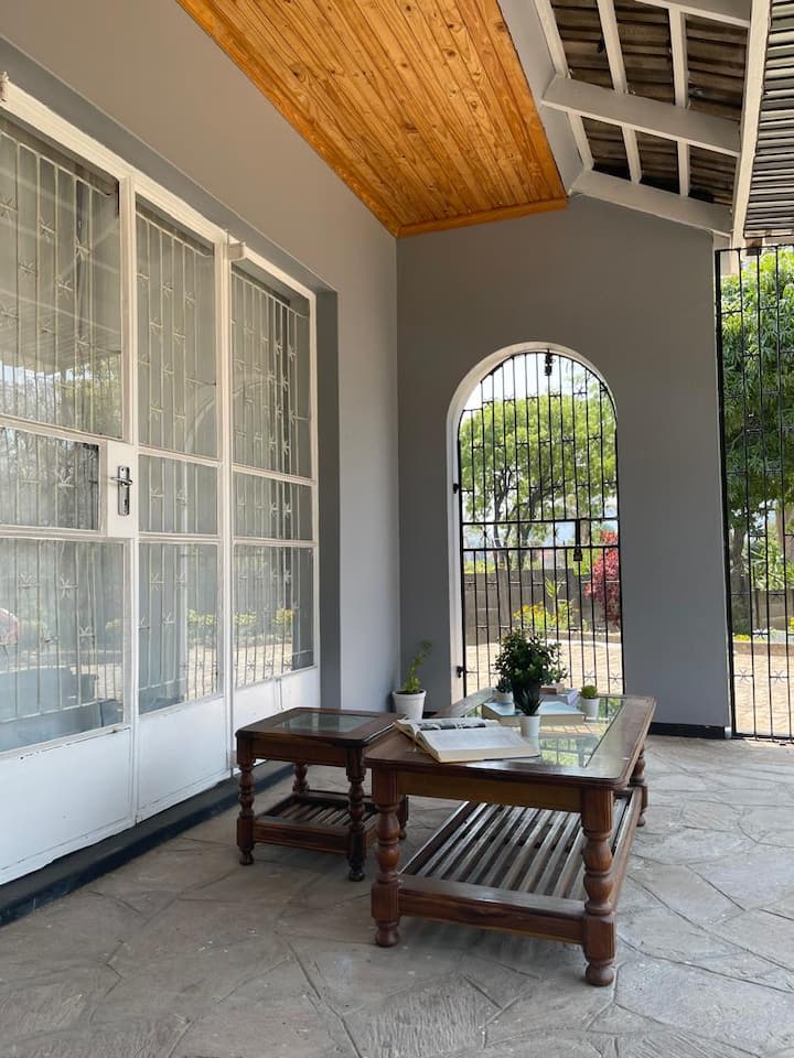 Hulley Homes; Escape To  Beautiful Mountain Views - Zimbabwe