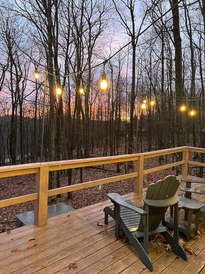 Federal Worker Discount: Cozy Log Cabin Near Lake - Deep Creek Lake, MD