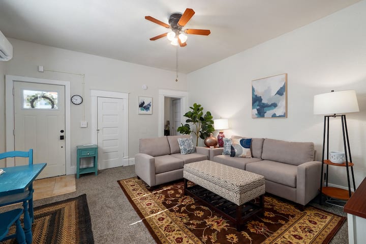Cozy 1bd Apt In Dwtn Springfield - Springfield, MO