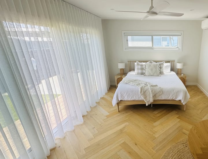 New Luxury Studio On The Beach - Phillip Island