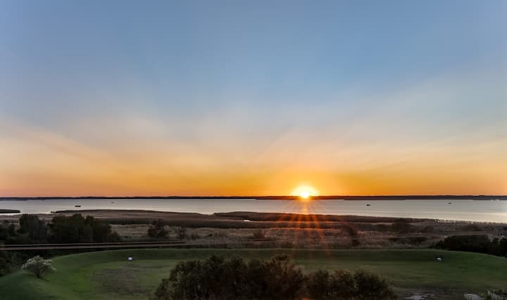 New! Oceanfront / Sunset Bay, 3 Bd / Pool - Virginia Beach, VA