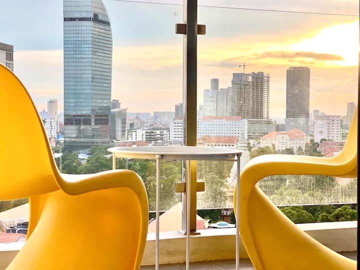 Yuetai Condo — Big Studio With Great City View - Phnom Penh