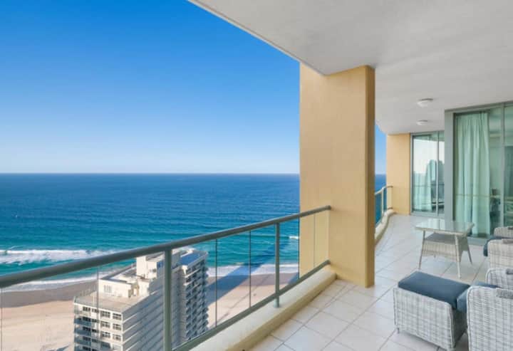 Hotel-style Private Room Sleeps 3 In Surf Paradise - Surfers Paradise