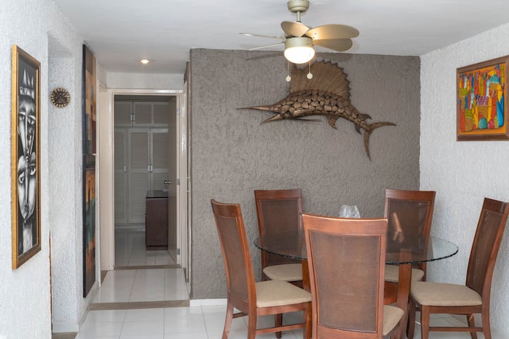 Cómodo Y Céntrico Departamento Hasta 5 Personas. - Cancún