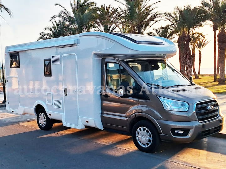 Autocaravana 5 Personas Año 2024 - Alhaurín de la Torre