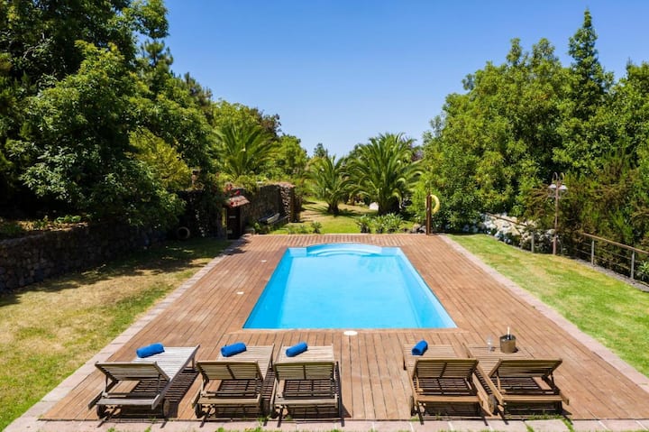 Hacienda Verde.
"Casa La Era" - La Orotava