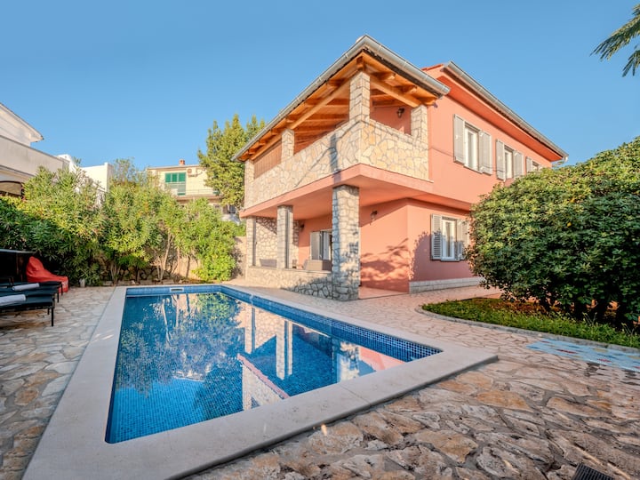 Villa Badi With Private Pool - Malinska