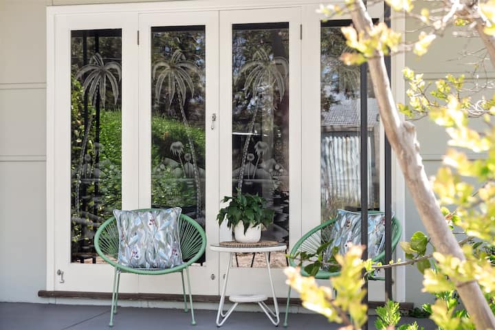 Elva Garden Cottage | Dog Friendly | Town Central - Margaret River