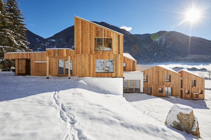 Leimholzfreie Natur Chalets - San Candido