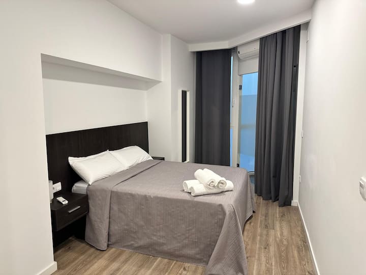Lotus Suites & Apartments - Alicante