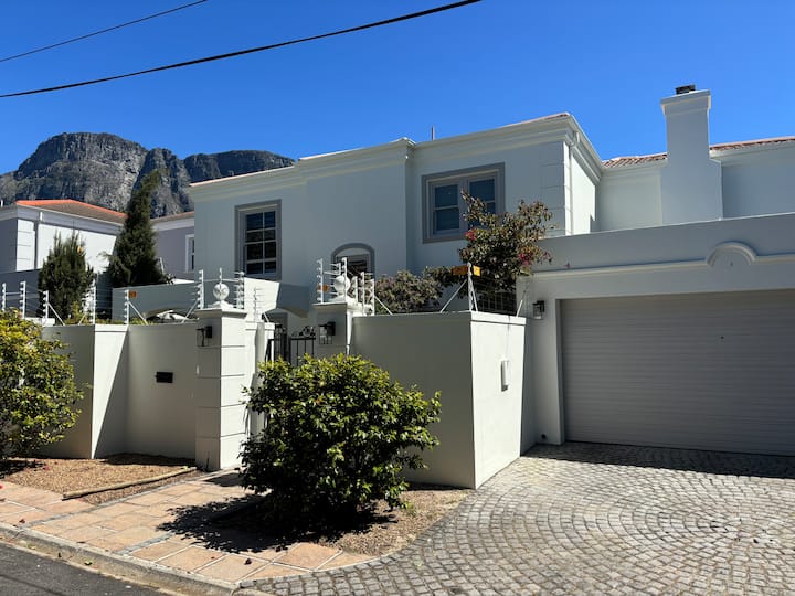 Holiday 'Home Away From Home' - Cape Town