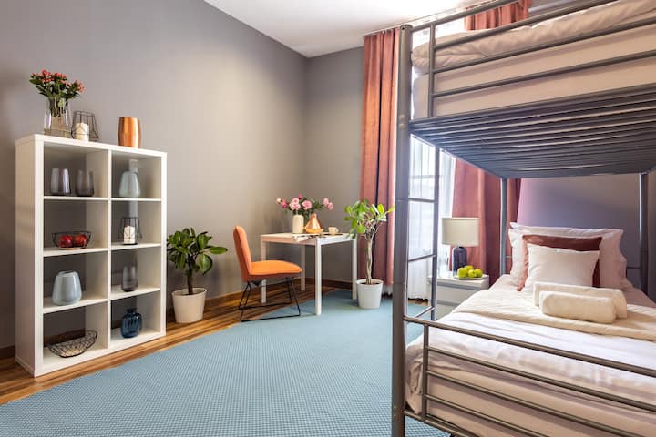Room For 6 People - Market Square - Wrocław