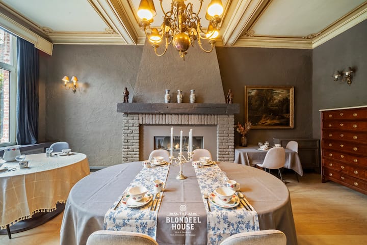 Bed & Breakfast "The Blondeel House" - White Room - Bruges