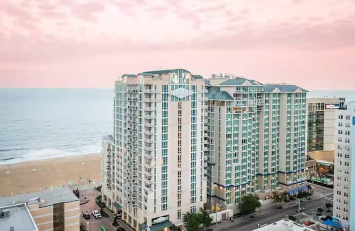 One Bedroom At The Amazing Oceanaire Resort! - Virginia