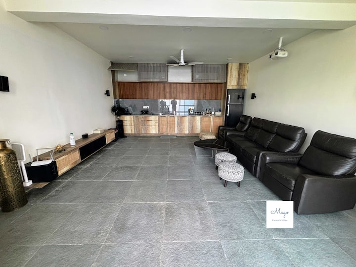 Beatbox By Magostays - 2br Pool Property - Hyderabad
