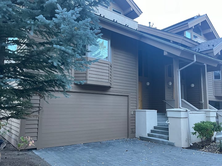 Walk To Downtown And Ski Resort - Ketchum, ID