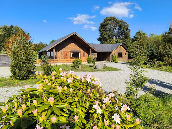 Casa En Parcela Con Piscina Y Vista Al Lago - Puerto Varas