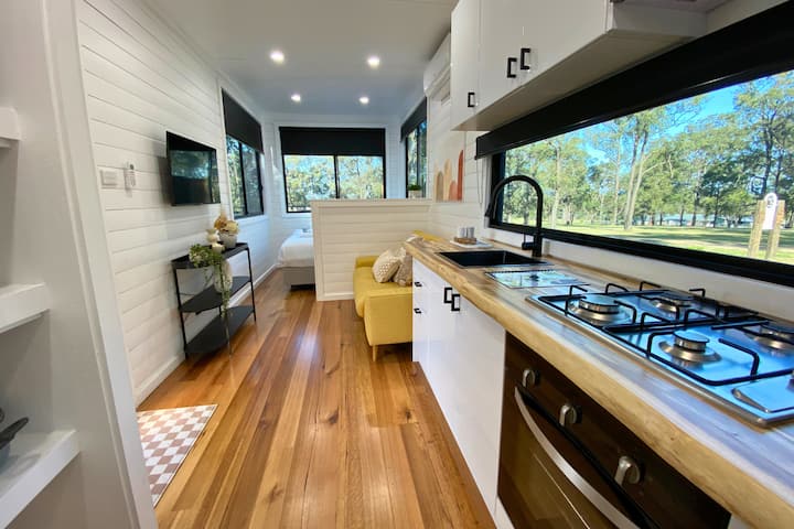 "Merlot" Self-contained Home. - Kitchener