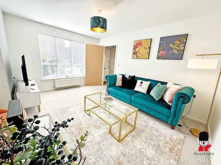 Kozyguru L Salford 3bedrm 2.5bathroom Big Garden - Manchester