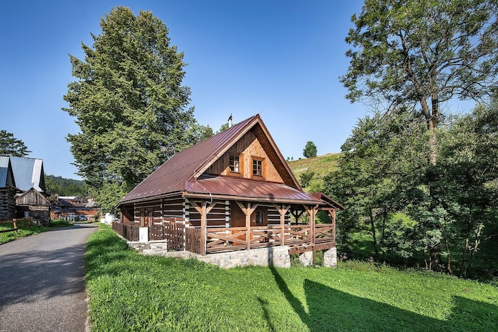 Drevenica Na Kraji Sveta - Ždiar