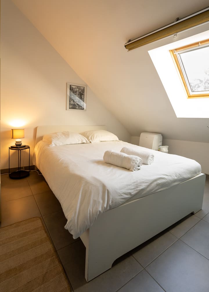 Les Quais * Confortable * Central * Free Parking - Orléans