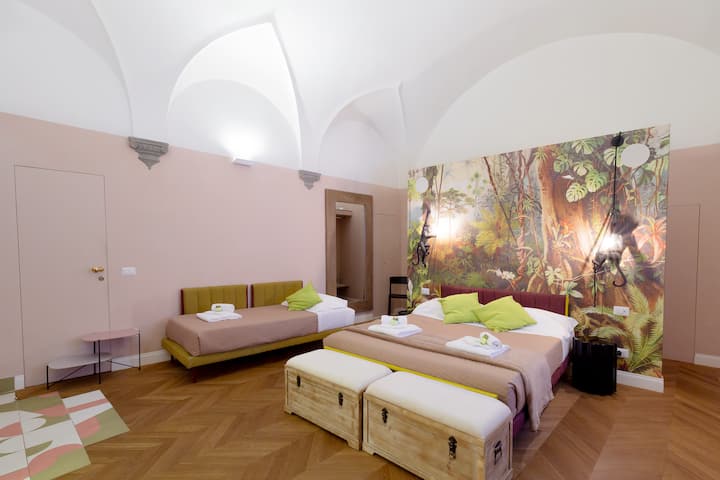 Santa Croce With Courtyard - Florenz