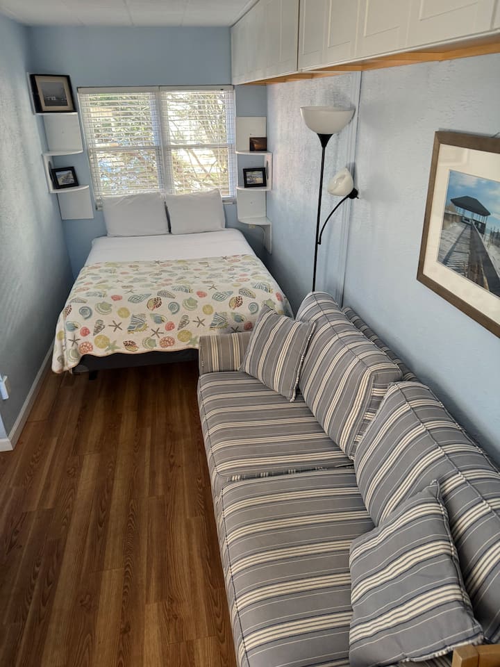 Near Beach Condo - Ocean City, NJ