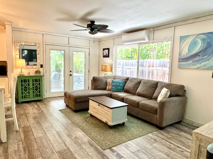 Two Bedroom House Sleeps 4 - Haleiwa, HI