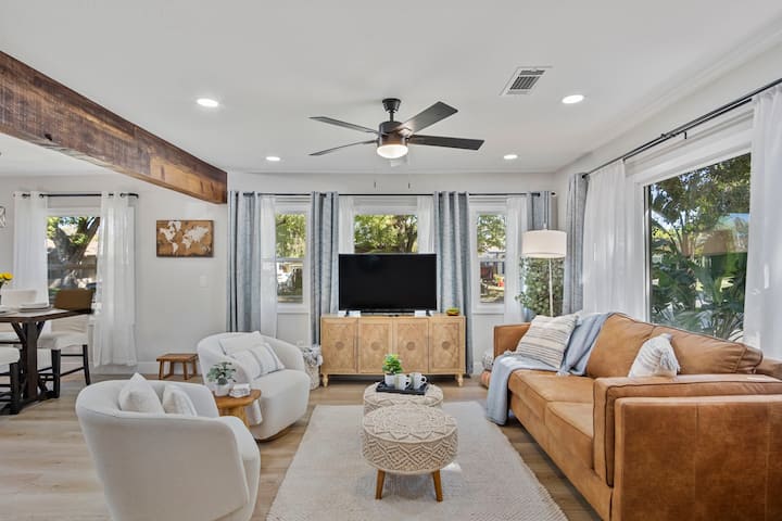 Lavish Living Retreat - Modesto - Modesto, CA
