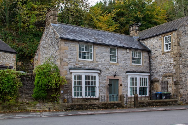 Central Location | 25% Off Weekly Stays - Hathersage