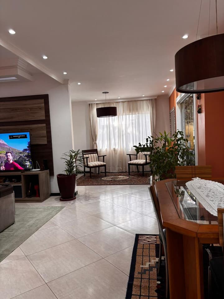 Bela Casa Com Piscina E Jardim - Rio das Ostras