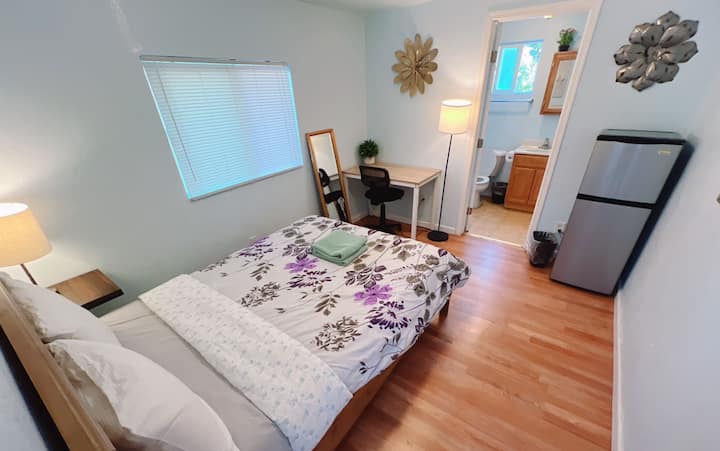 S50-monthly Savings | Private Bath - San Leandro, CA