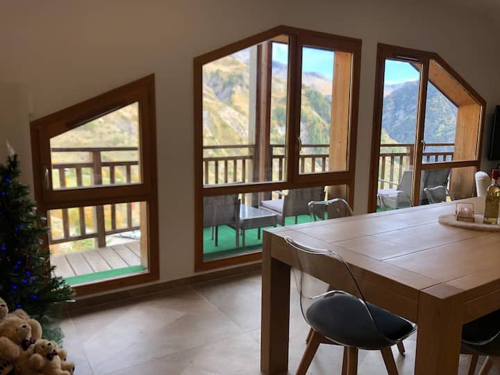 Duplex 80m2 - 8 Pers - 3 Sdb - 2 Wc - 2 Pkgs - Orcières