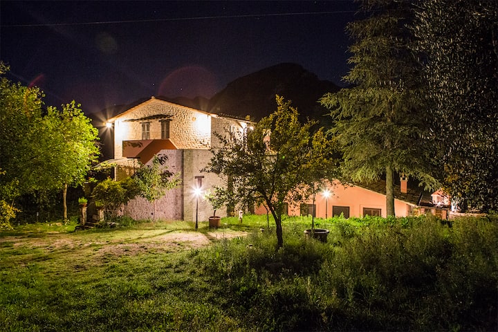 Casale Con Piscina, 11 Posti Letto - Leonessa