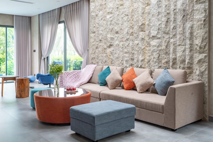 Biệt Thự Nghỉ Dưỡng Hồ Tràm - Bình Châu