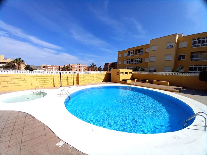 Bonito Apartamento De 3 Habitaciones En El Médano - El Médano