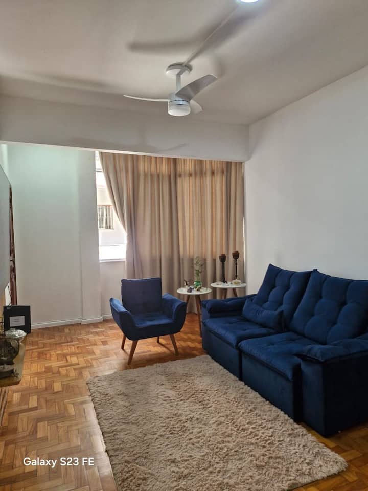 Pi 305/1003 Ap 02 Quartos Copacabana - Rio de Janeiro