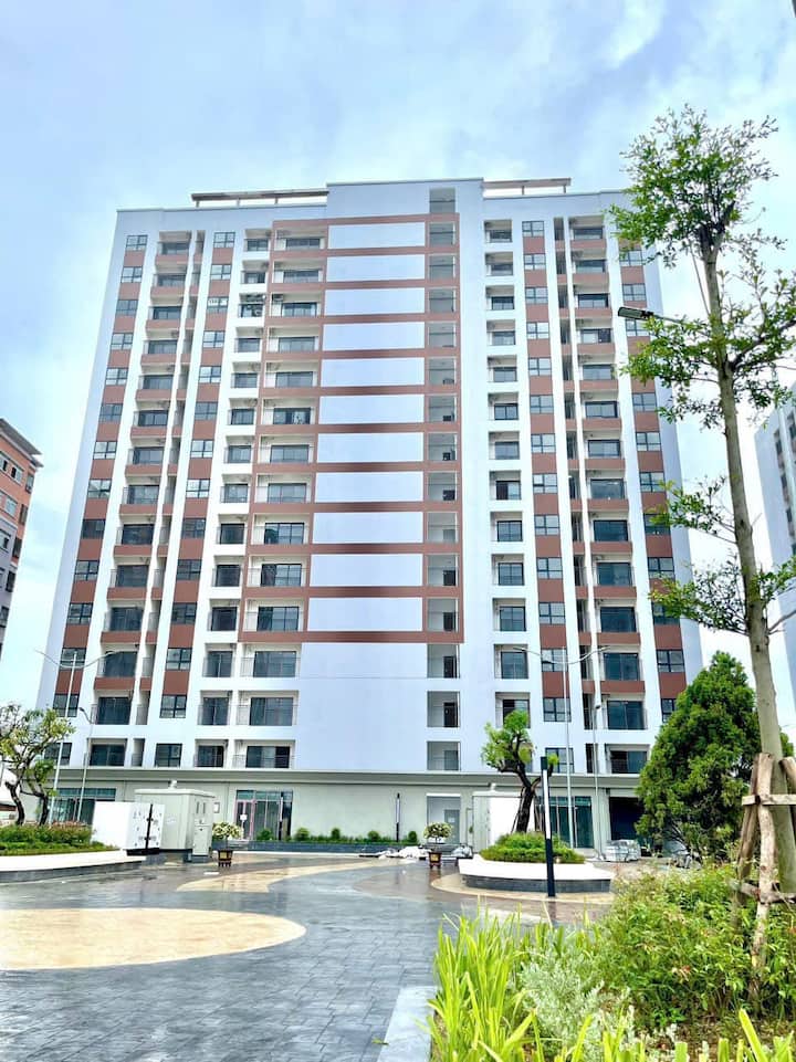 Căn Hộ 2 Ngủ Tiện Nghi - Cẩm Phả