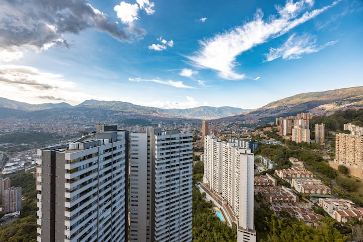 Stunning View 2br Poblado - Medellín