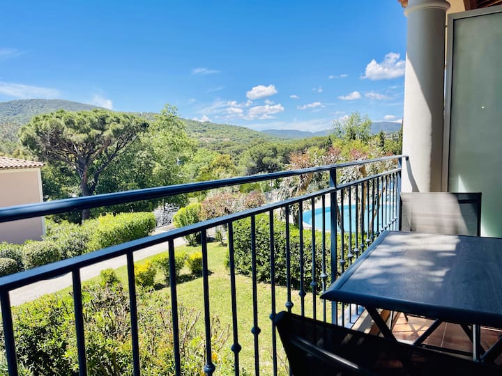 Joli T2 Avec Terrasse Et Piscine - Sainte-Maxime