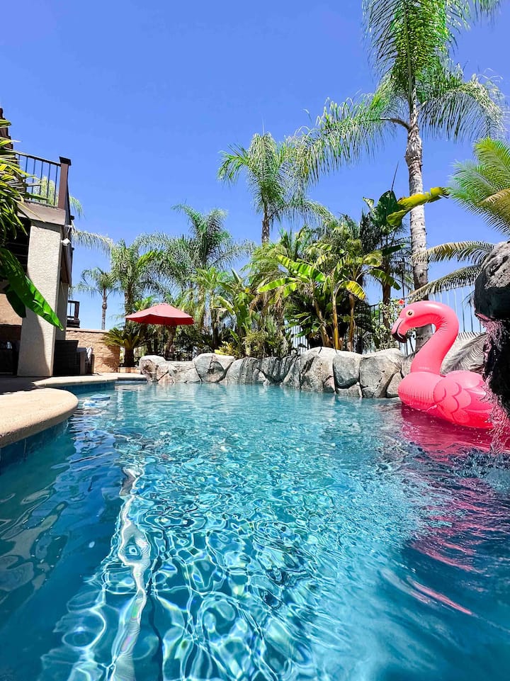 Furnished Riverside Home W/ Pool & Spa For Family - Moreno Valley, CA
