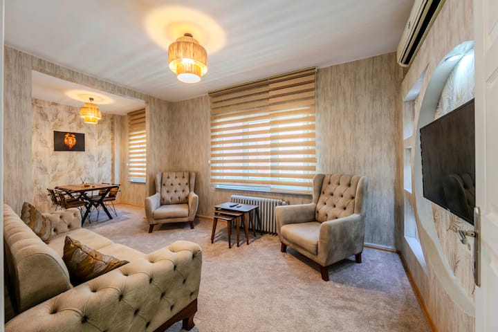 ŞIşli Merkezde 2+1 Daire – Eşyalı Ve Konforlu - Estambul