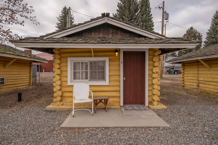 Ashton Historic Cabins: Cabin 5 - Ashton, ID