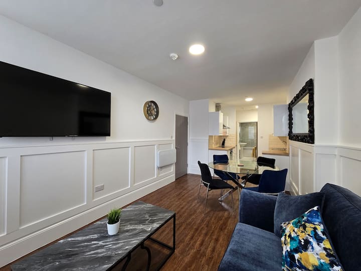Luxury Cardiff Bay Apartment - Cardiff