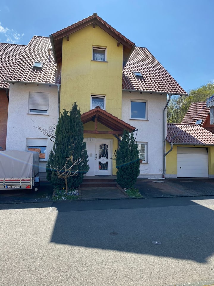 Waldrand Apartment - Baunatal