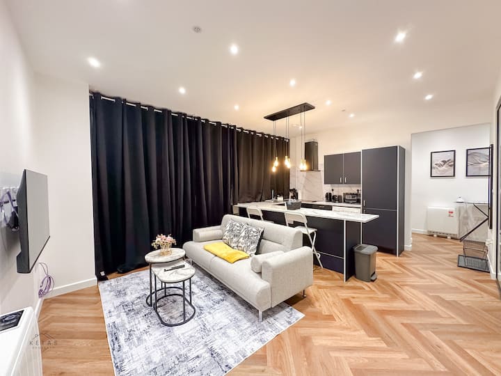Modern 2 Bedroom Flat In Luton Town Centre - Luton