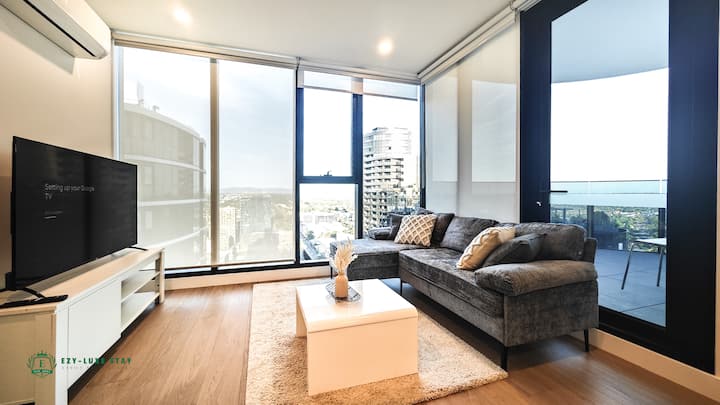 Luxury Apartment In Box Hill With Higher View - Box Hill